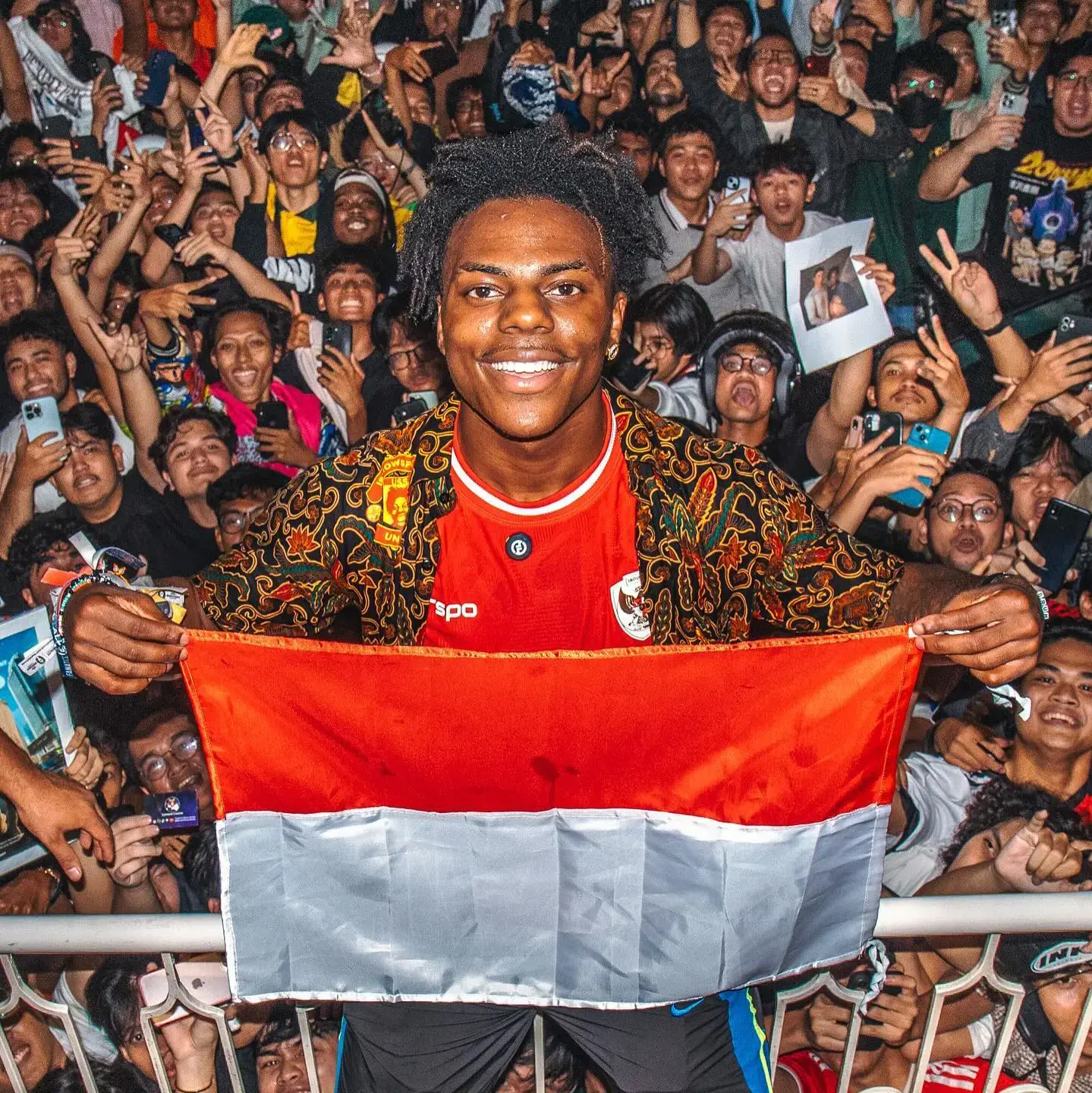 IShowSpeed's Streaming Setup & PC Specs (2025) - What.Equipment